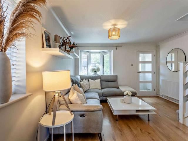 Two Bedroom Semi Detached Home with Garage and Enclosed Garden