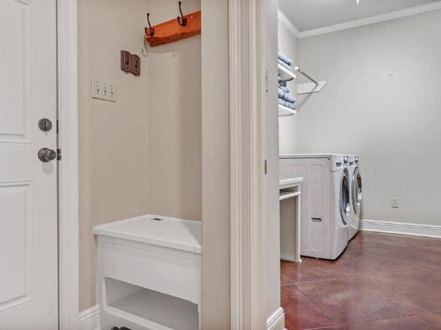Two guest rooms for rent