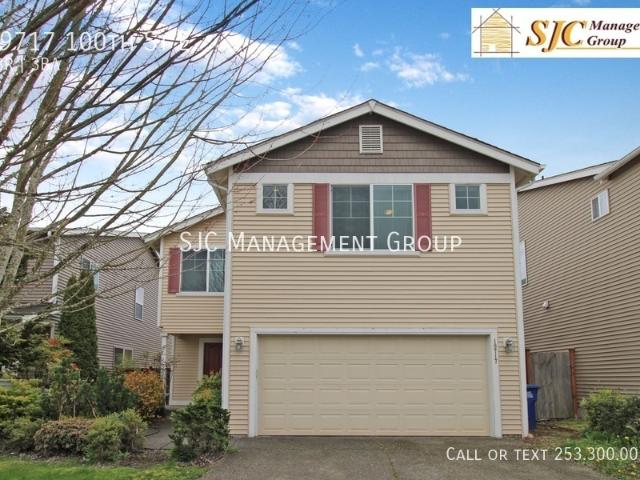 Two story home for rent in Bonney Lake