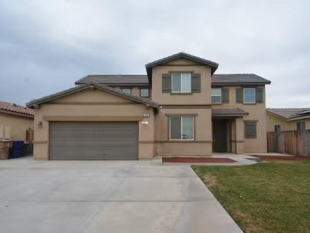 Two Story Home for Rent in SW Bakersfield 5502 Kinnett Ave