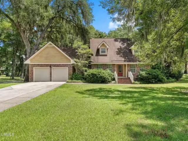 Two Story, Single Family Beaufort, SC 112 Stuart Town Rd