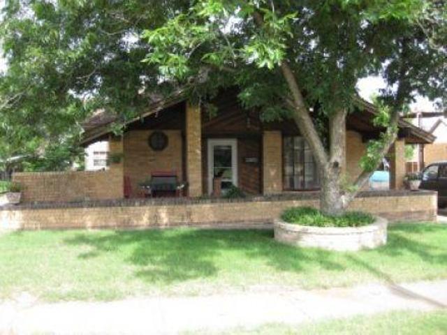 Two story, three bedroom, three bath, move in ready