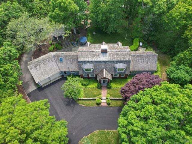Two Ponds Rd, Falmouth, Home For Sale