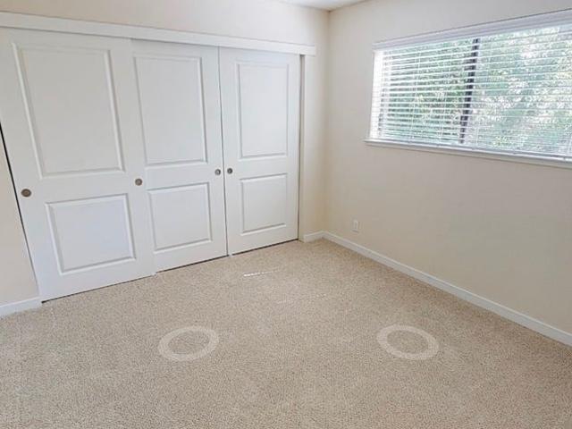 TWO PRIVATE ROOMS AVAILABLE  NO SECURITY DEPOSIT