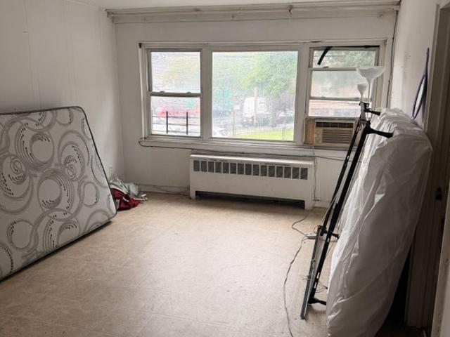 Two Private Rooms Near Parkchester Station
