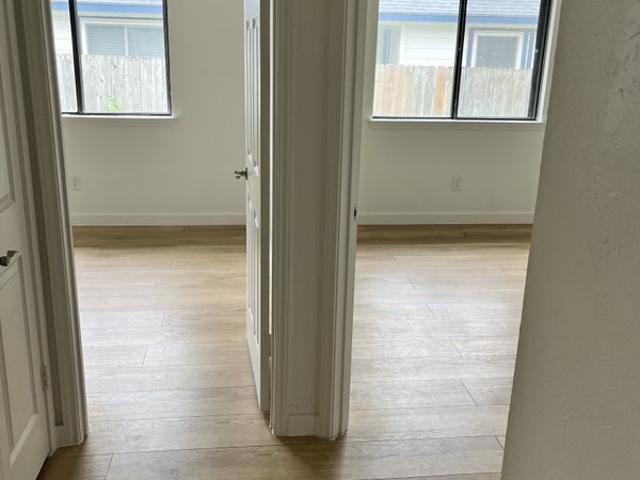 Two quiet rooms for rent in South Austin