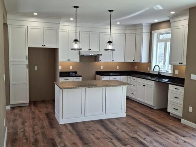 Two Rod Rd, Scarborough, Home For Sale