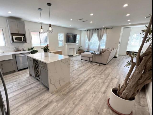 Two Rooms available in a 3 Bedroom House