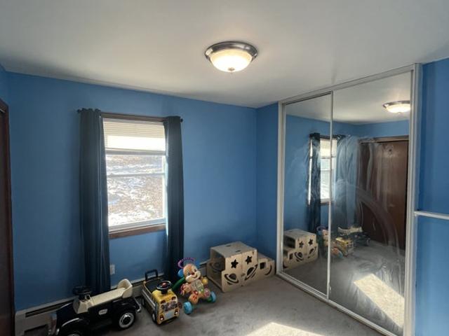 Two Rooms Available in a Home on 1 acre in CT