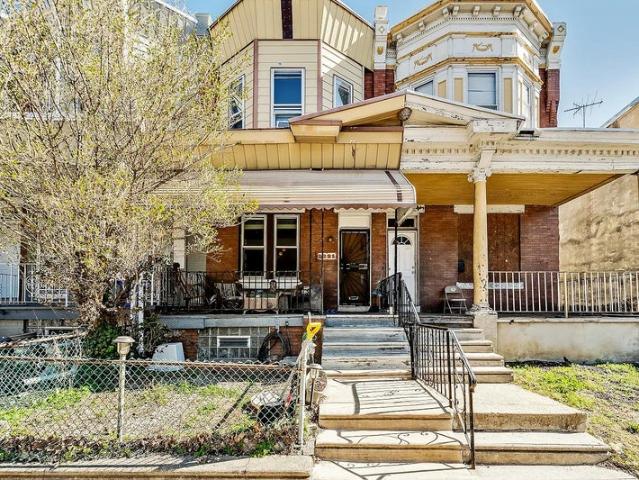 Two rooms available in queer/trans shared house in
