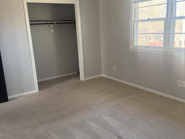Two Rooms Available in Raytown