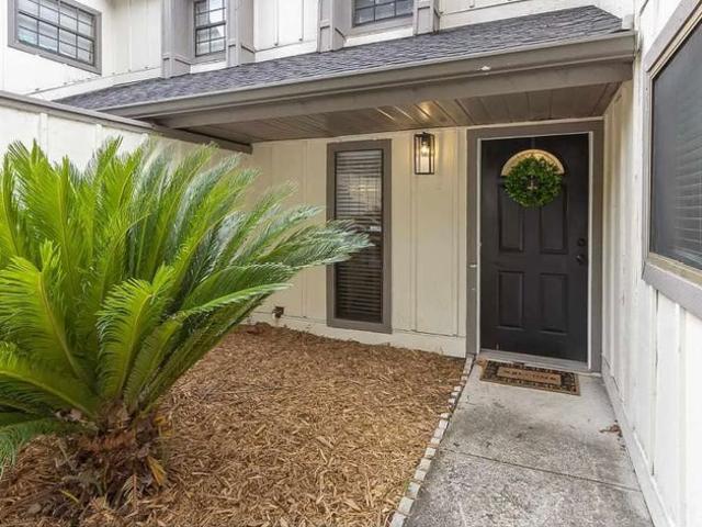 Two Rooms Available In 3BR/2BA Townhouse