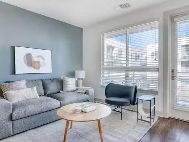 Twain Avenue, San Diego, CA