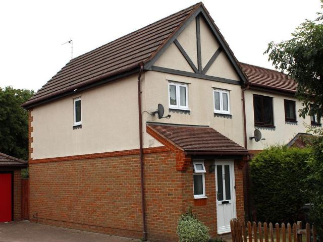 Tweed Drive, Didcot OX11, 2 bed property to rent, £1,600 pcm | PrimeLocation