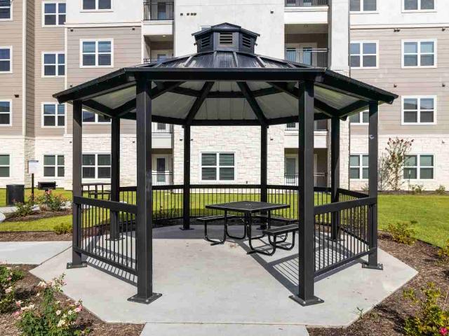Twelve620 2 Bedroom Apartment for Rent at 12620 Eastex Fwy, Houston, TX 77039