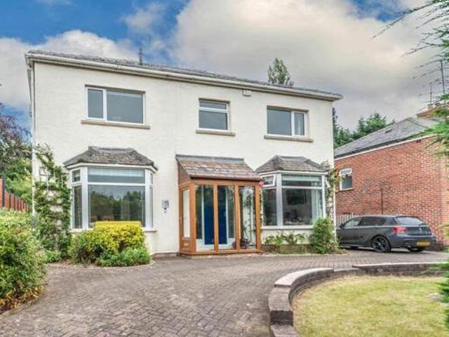 Twentywell Lane, Bradway, 4 Bedroom Detached