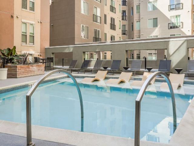 TwentyOne01 on Market 1 Bedroom Apartment for Rent at 2101 Market St, Denver, CO 80205 Five Points