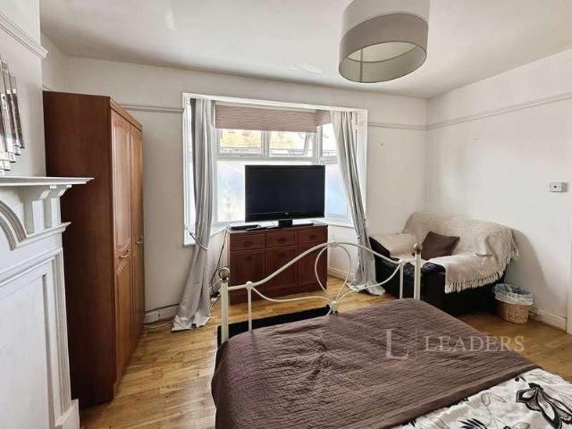 Twitten Way, Worthing, BN14