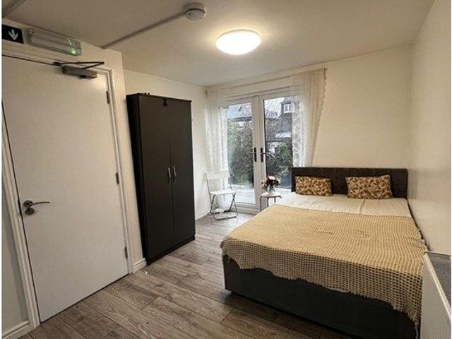Twickenham Gardens, Greenford UB6, Room to rent, £690 pcm | PrimeLocation