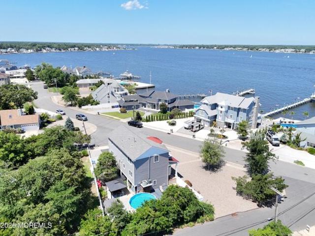 Twilight Dr, Brick, Home For Sale