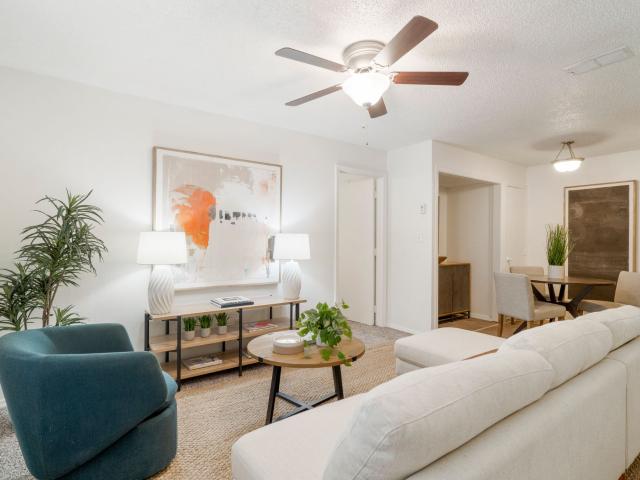 Twin Oaks $200 OFF First Months Rent for All May Move Ins!