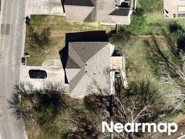 Twin Oaks Dr