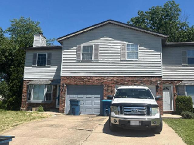 Twin Oaks Dr