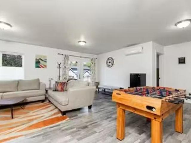 Twin Oaks Retreat, 1799 Twin Oaks Lane, Freeland, WA 98249, Fr.