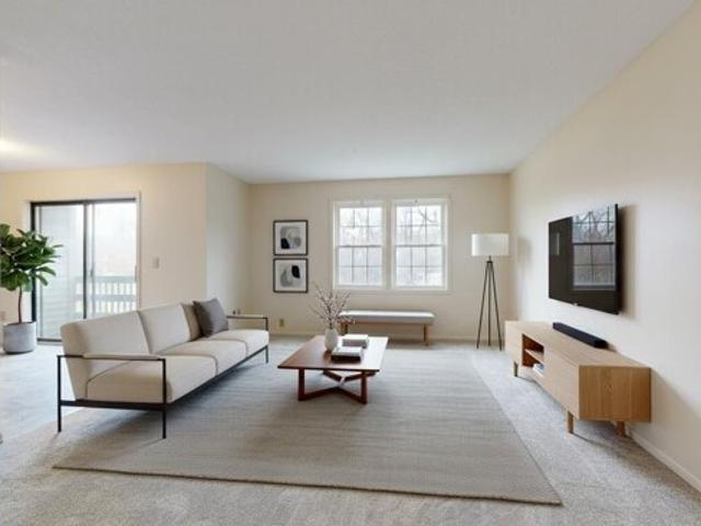 Twin Oaks Ter, South Burlington, Condo For Sale