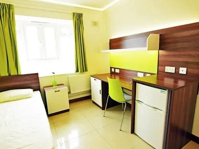 Twin Occupancy Studio