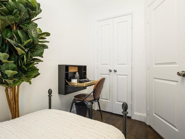 Twin bedroom in 3 bed/1 bath home in Prospect Heights #168 2D