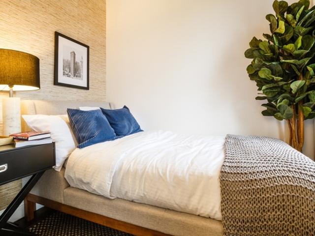 Twin bedroom in 3 bed/1 bath home in Prospect Heights #169 3A