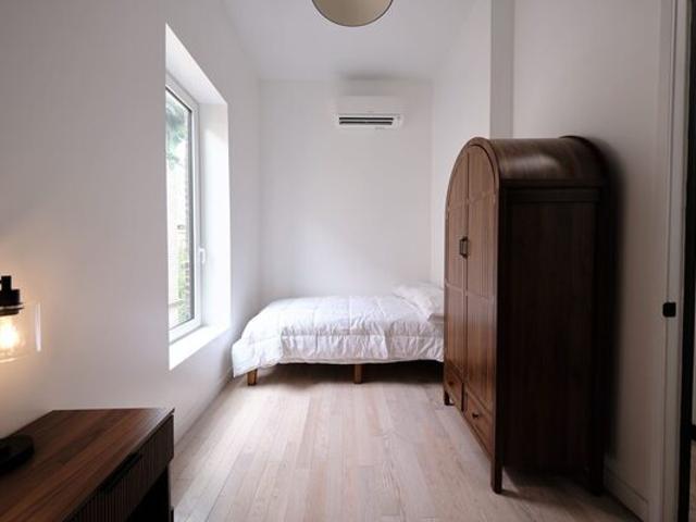 Twin bedroom in 4 bed/4 bath home in Ditmas Park #1896 B