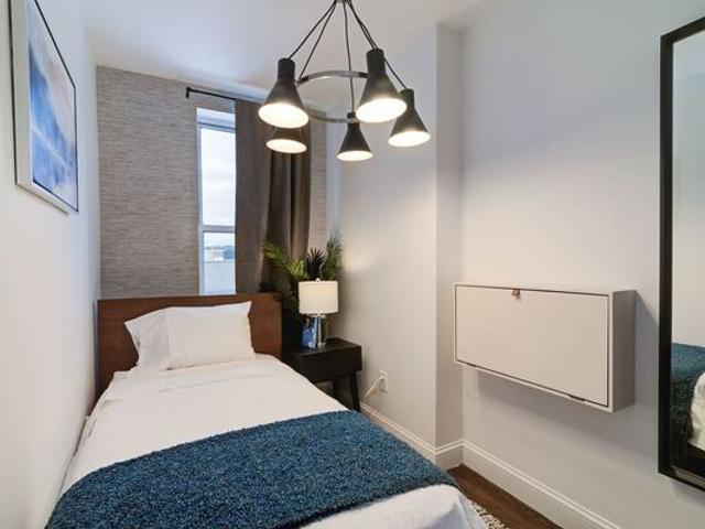Twin bedroom in 4 bed/1 bath home in Prospect Heights #170 D