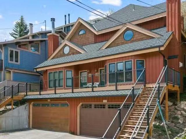 Twin Home, Updated/Remodeled, Detached Park City, UT 253 Wo.