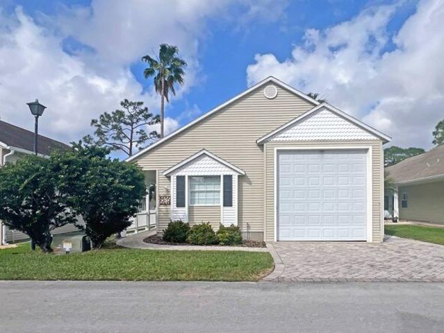 Twin Lakes Dr, Titusville, Home For Sale