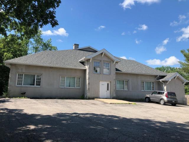 Twin Lakes 2 Bedroom Apartment for Rent at 2297 W Bloomfield Rd, Bloomington, IN 47403