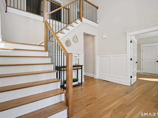 Twin Valley Rd, East Lyme, Home For Sale