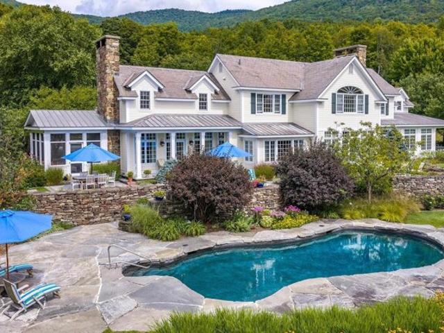 Twin Willows Ln, Dorset, Home For Sale