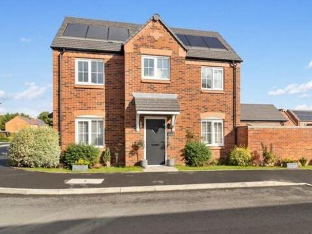 Twine Crescent, The Rosehips, 3 Bedroom Detached