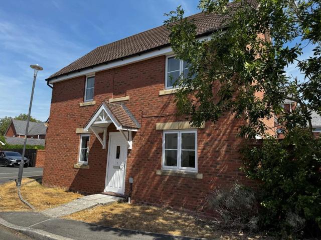 Twineham Road, Swindon SN25 3 bed detached house to rent £1,550 pcm £358 pw