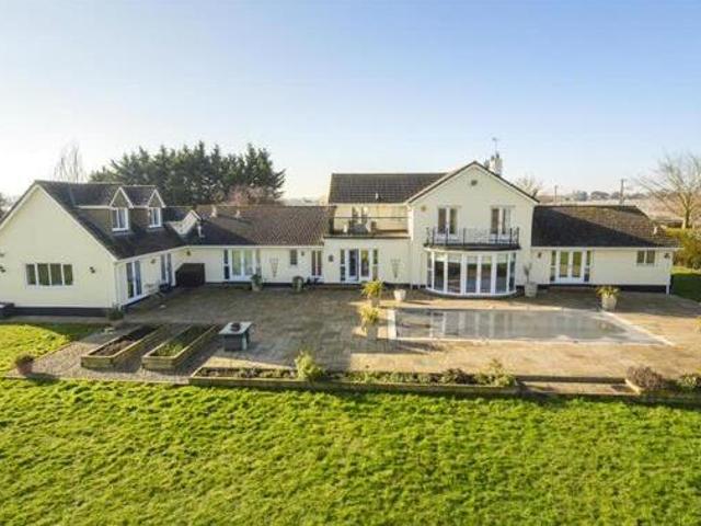 Twinney Acre, Susans Lane, 7 Bedroom Detached