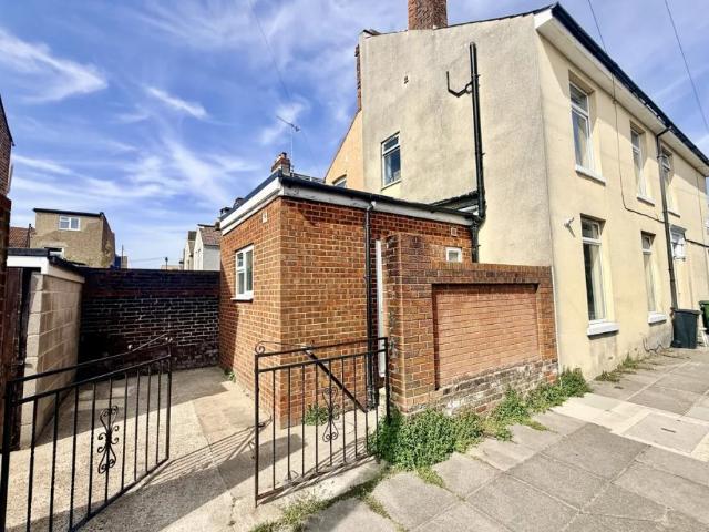 Twyford Avenue