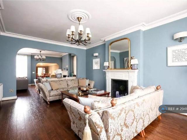 Twyford Crescent, London, W3 6 bed detached house to rent £8,333 pcm £1,923 pw