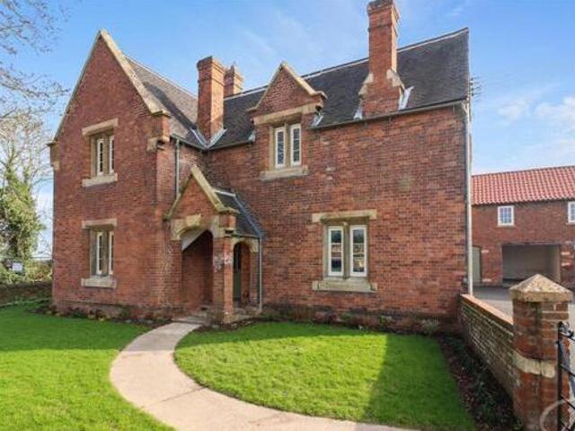 Twyford Lane, Elkesley, 6 Bedroom Farm