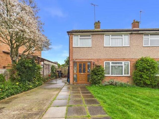 Twyford, Longfield Road, Reading, 3 Bedroom Semi detached