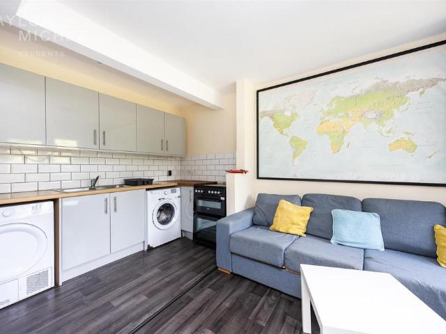 Twyford Road, Brighton 6 bed house to rent £3,250 pcm £750 pw