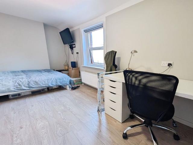 Twyford Road, Eastleigh, SO50