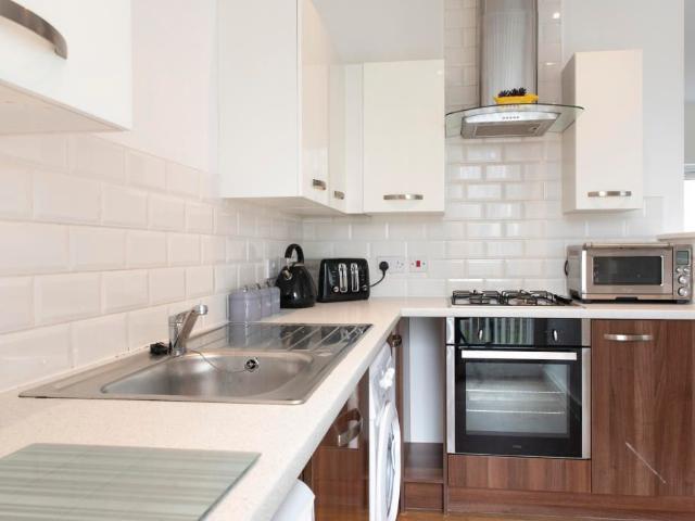 Twyford Street, London N1, 4 bed flat to rent, £4,400 pcm | PrimeLocation