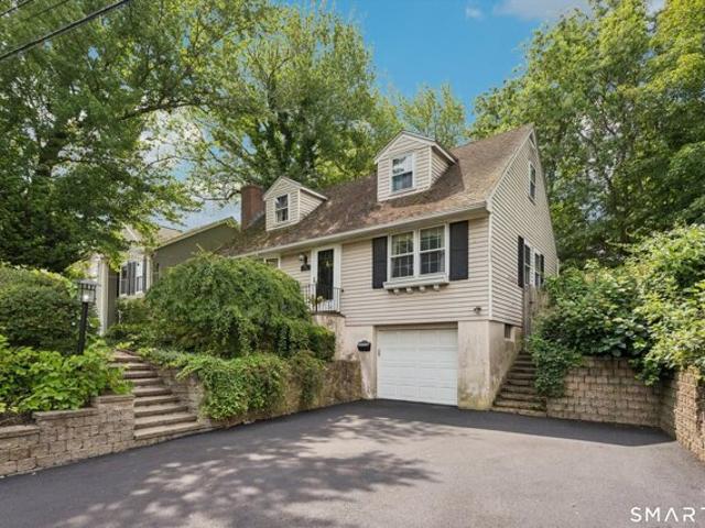 Tunxis Hill Rd, Fairfield, Home For Sale